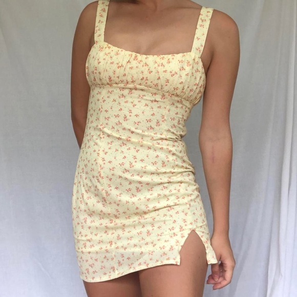 Princess Polly | Dresses | Princess Polly Yellow Floral Dress | Poshmark